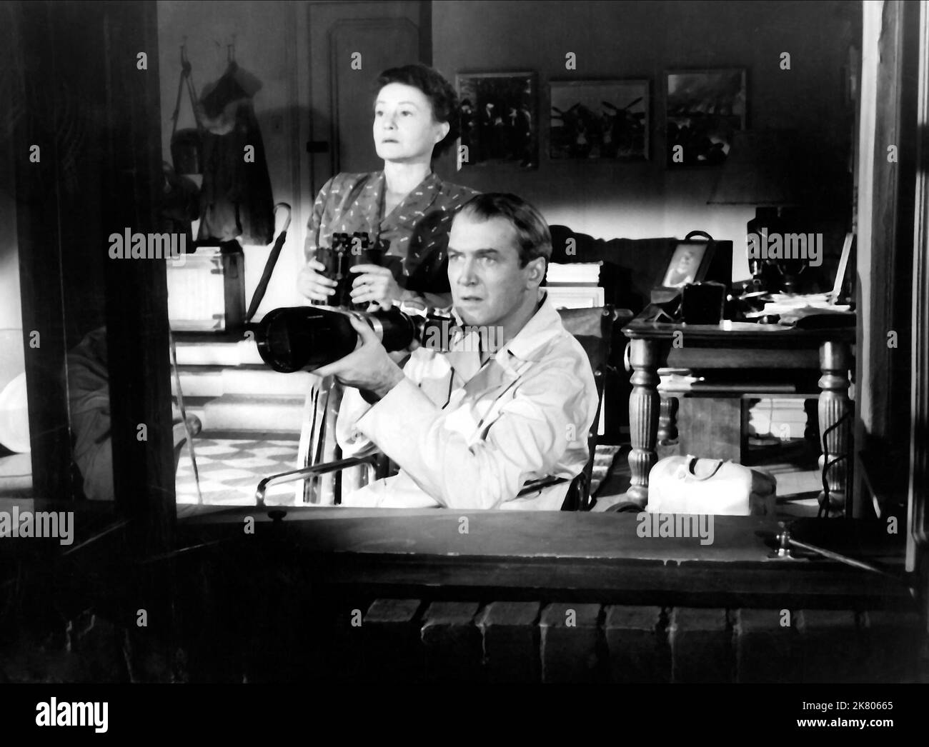 Thelma Ritter & James Stewart Film Rear Window (USA 1954) Characters ...