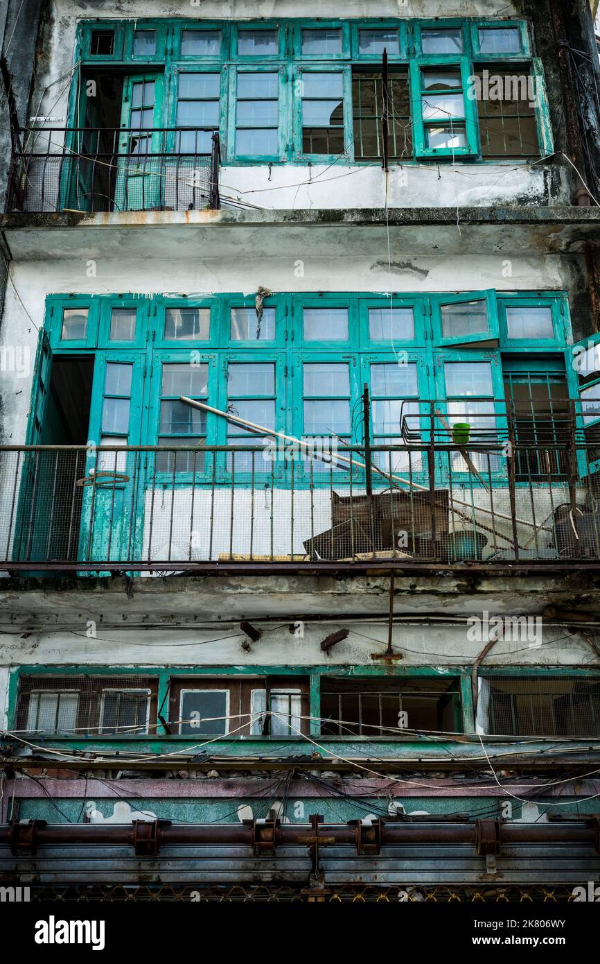 The upper floors of a derelict (and now under restoration) 'tong lau ...