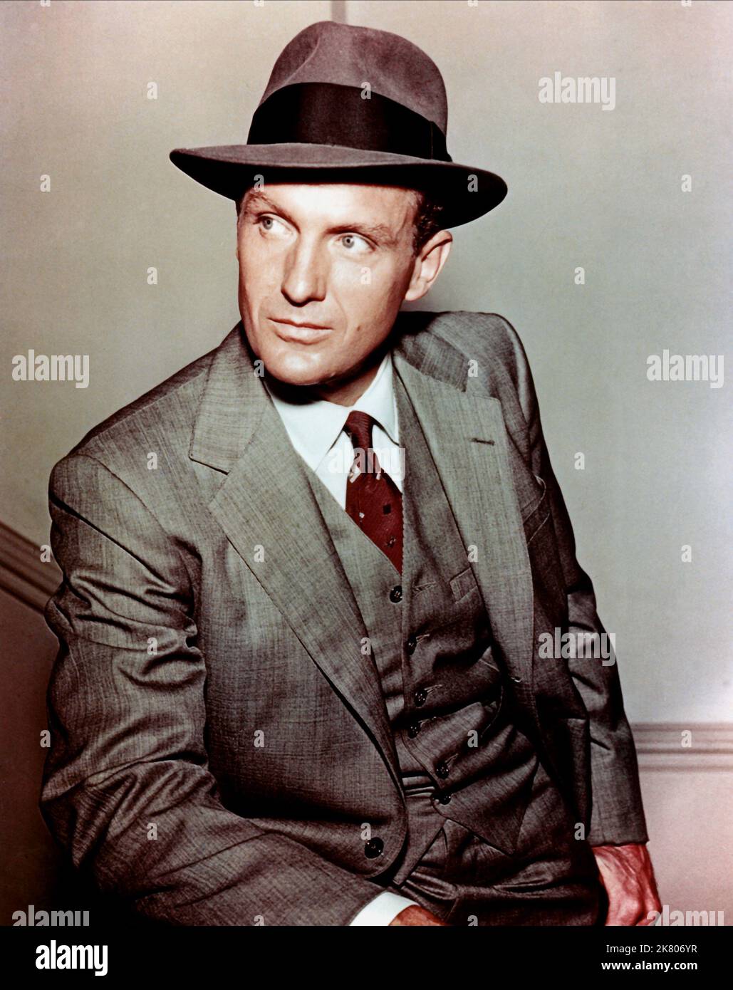 Robert Stack Television: The Untouchables (1959) Characters: Eliot Ness ...