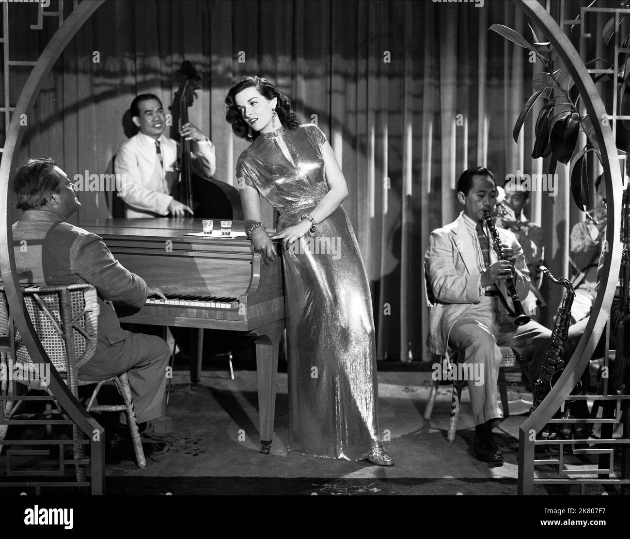 Don Zelaya & Jane Russell Film: Macao (USA 1952) Characters: Gimpy ...