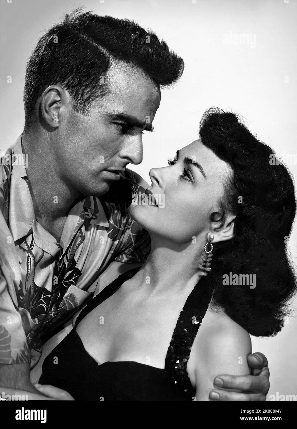 Montgomery Clift & Donna Reed Film From Here To Eternity (1953 ...