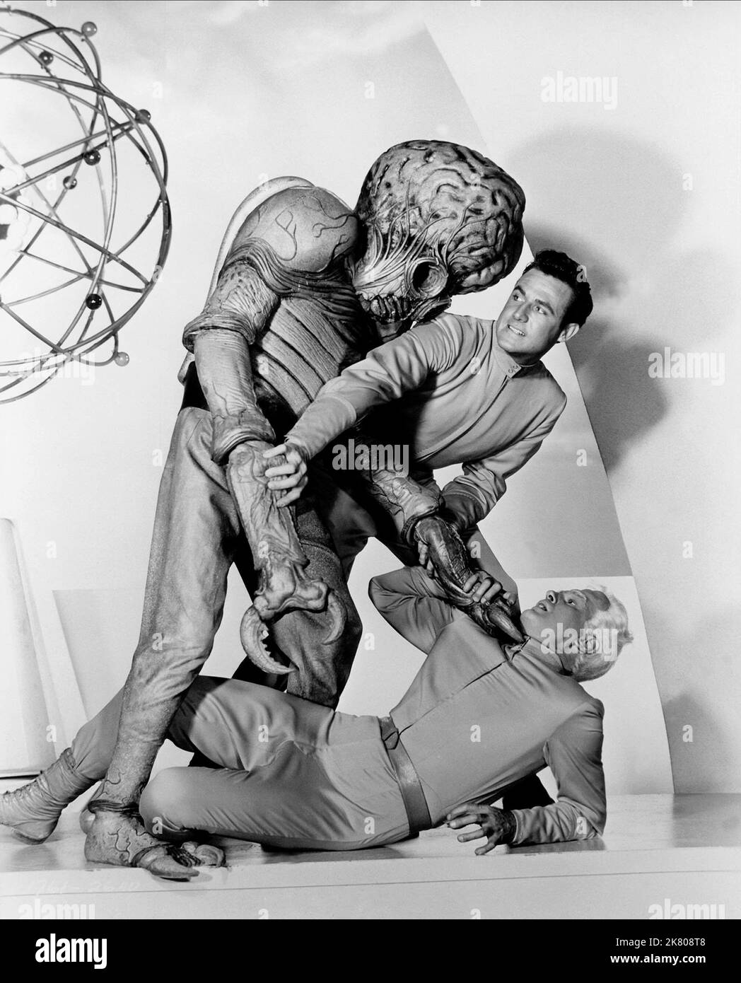 Jeff Morrow, Am Boden & Alien Film: This Island Earth (1954) Characters ...