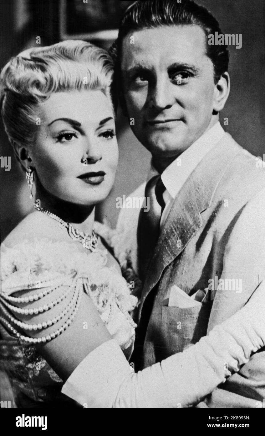 Lana turner kirk douglas bad hi-res stock photography and images - Alamy