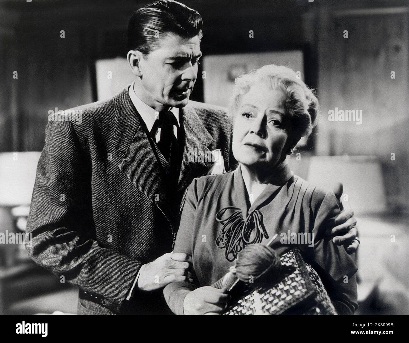Ronald Reagan, Spring Byington Film Louisa (1950) Characters: Harold ...