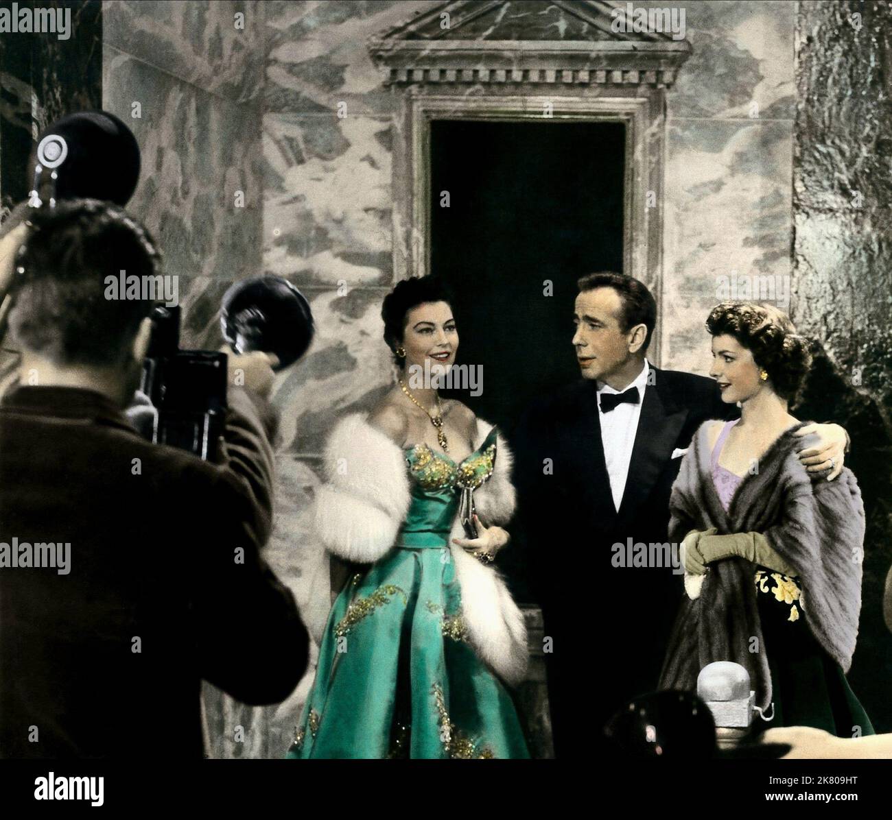 Ava gardner barefoot contessa 1954 hi-res stock photography and images ...