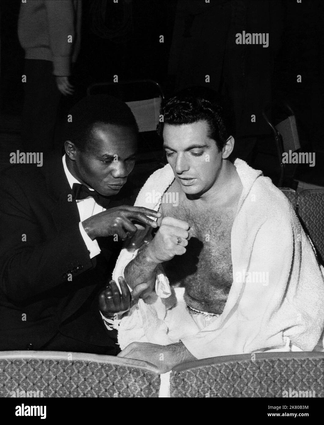 Frankie vaughan hi-res stock photography and images - Alamy