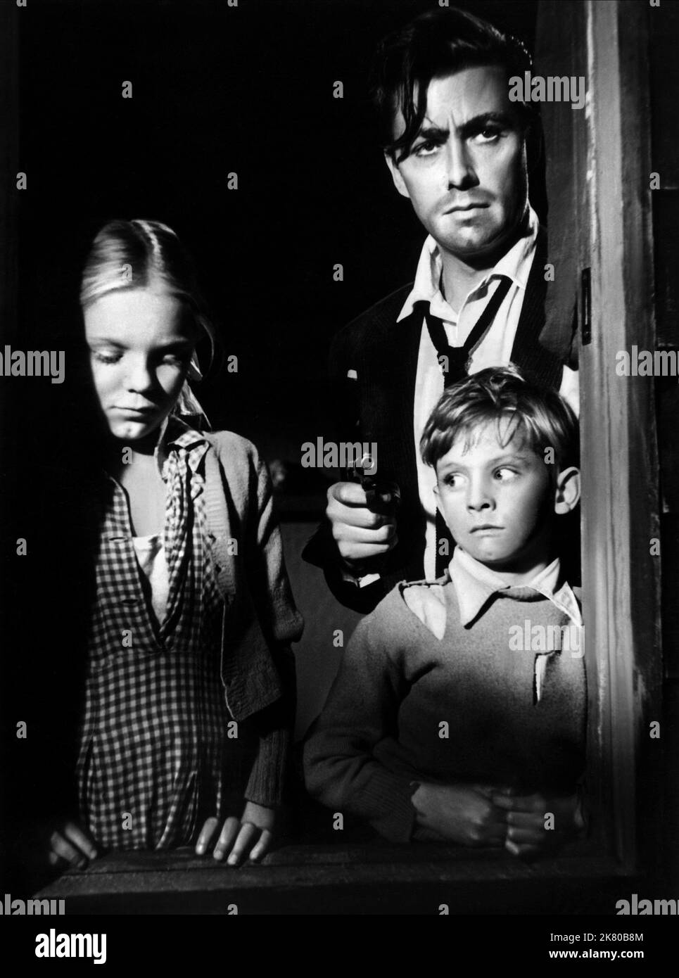 Maxwell Reed Film The Dark Man (1952) Characters: The Dark Man Director ...