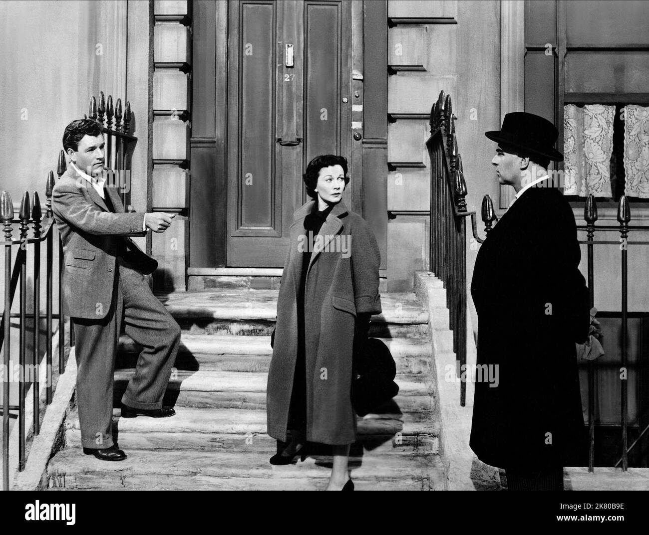 Kenneth More, Vivien Leigh & Emlyn Williams Film: The Deep Blue Sea (UK ...