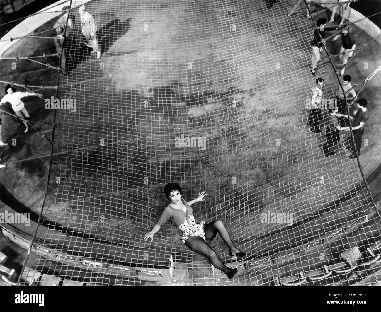 Gina lollobrigida trapeze 1956 Black and White Stock Photos & Images - Alamy