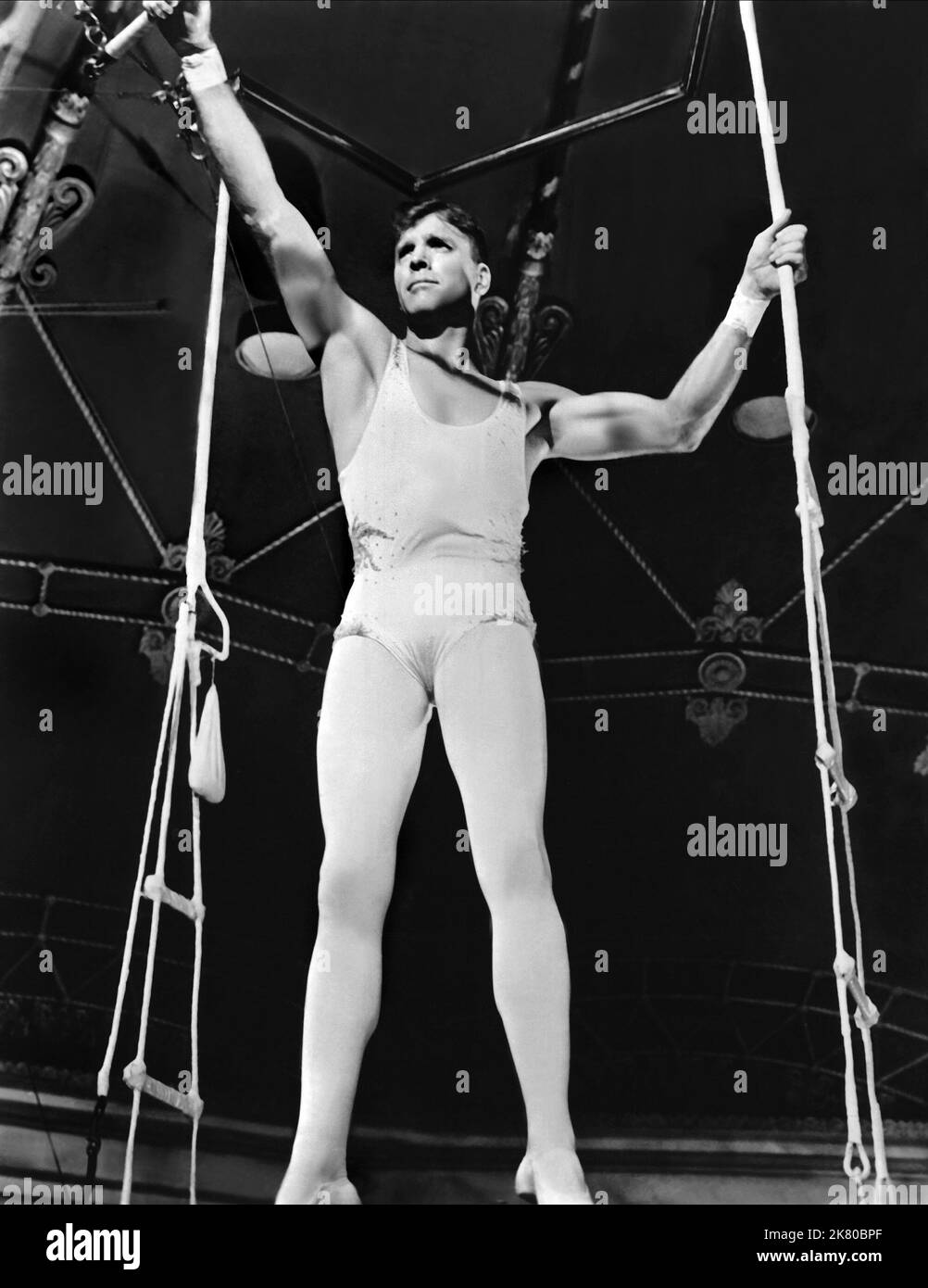 Burt Lancaster Film Trapeze (USA 1956) Characters: MIKE RIBBLE Director ...