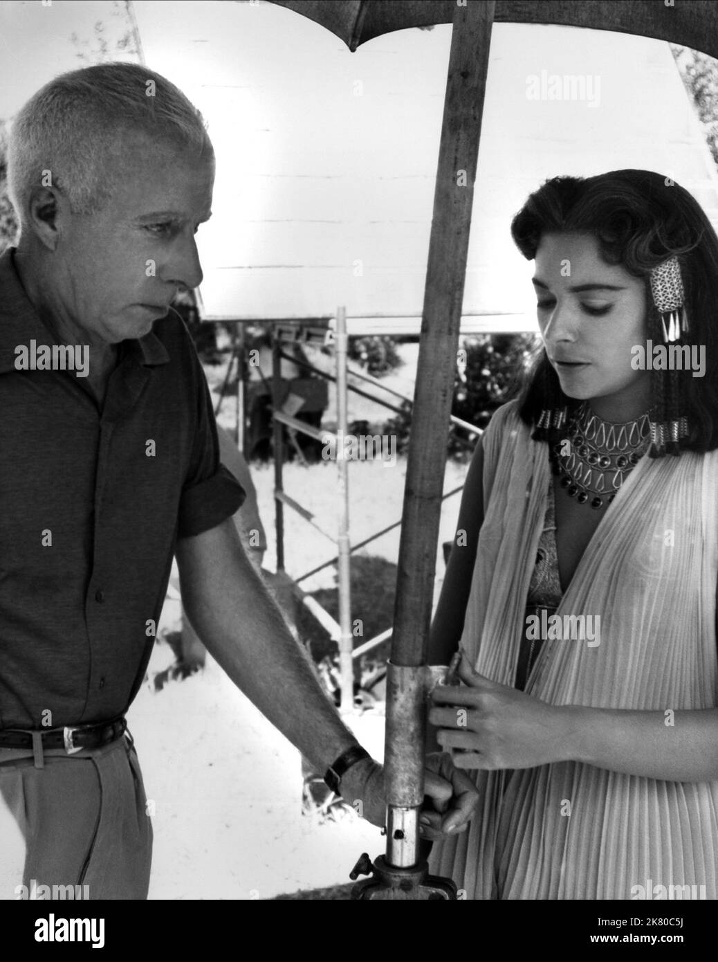 Director Howard Hawks Film Land Of The Pharaohs (1955) Director: Howard ...