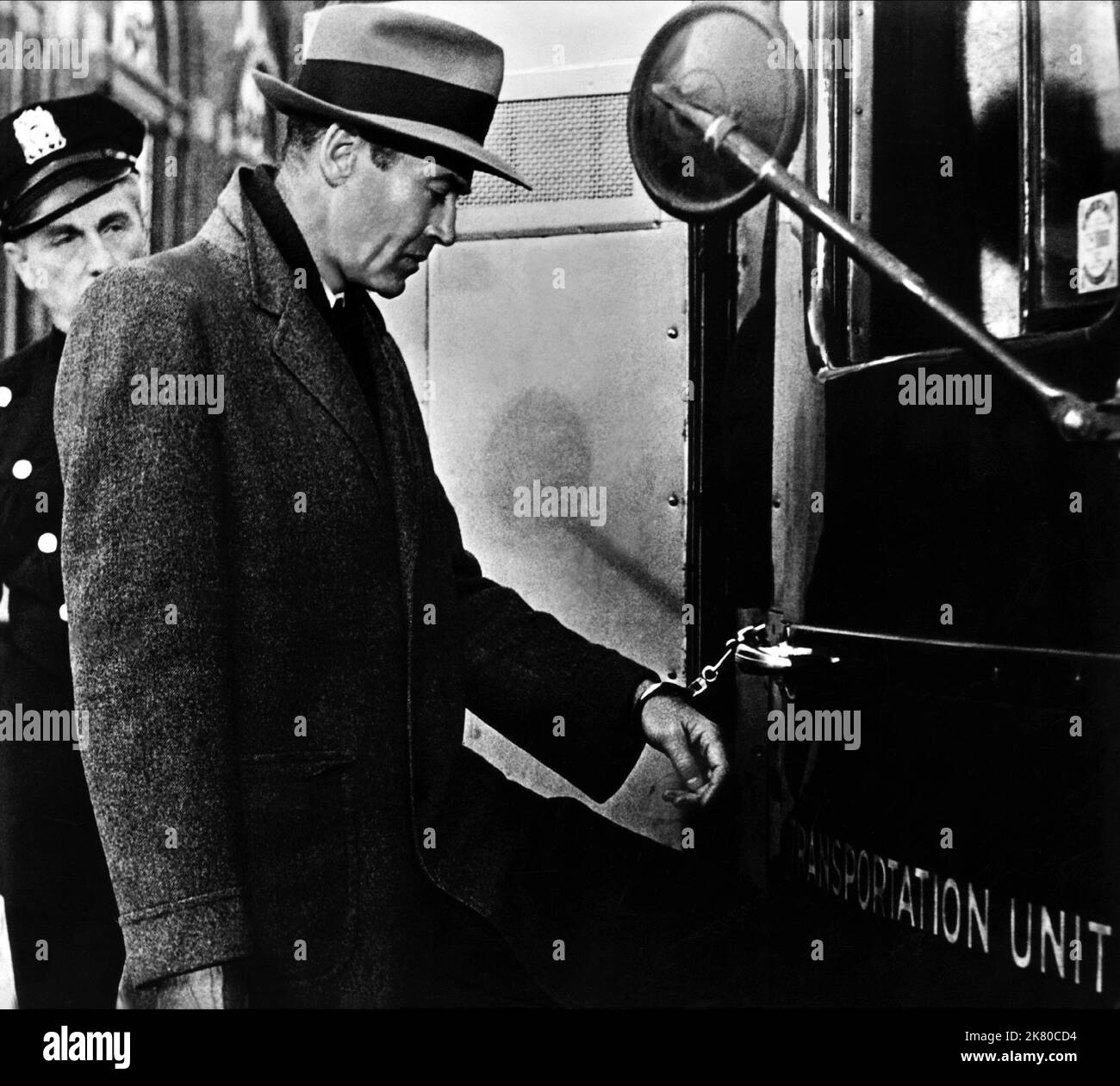 Henry Fonda Film The Wrong Man (USA 1956) Characters: Christopher ...