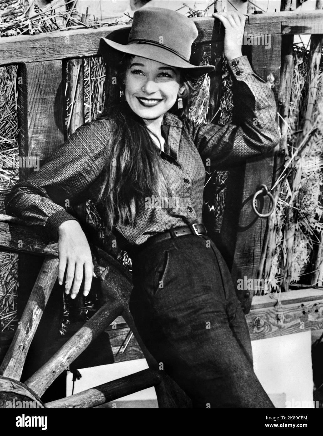 Shirley Maclaine Film The Sheepman (1958) Characters: Dell Payton ...