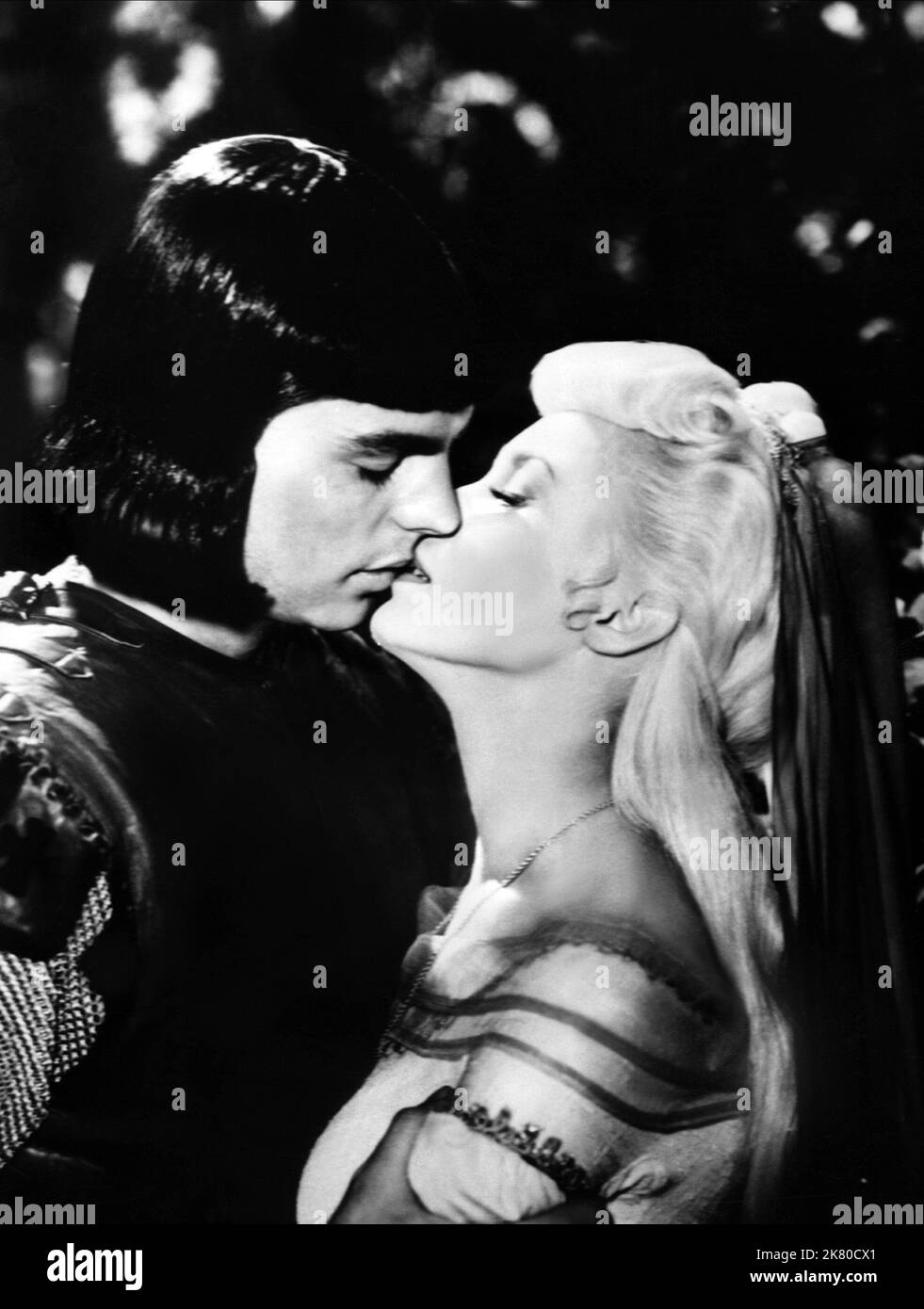 Robert Wagner & Janet Leigh Film: Prince Valiant (USA 1954) Characters ...