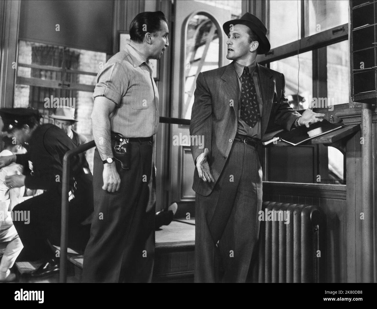 Horace Mcmahon & Kirk Douglas Film: Detective Story (USA 1951 ...