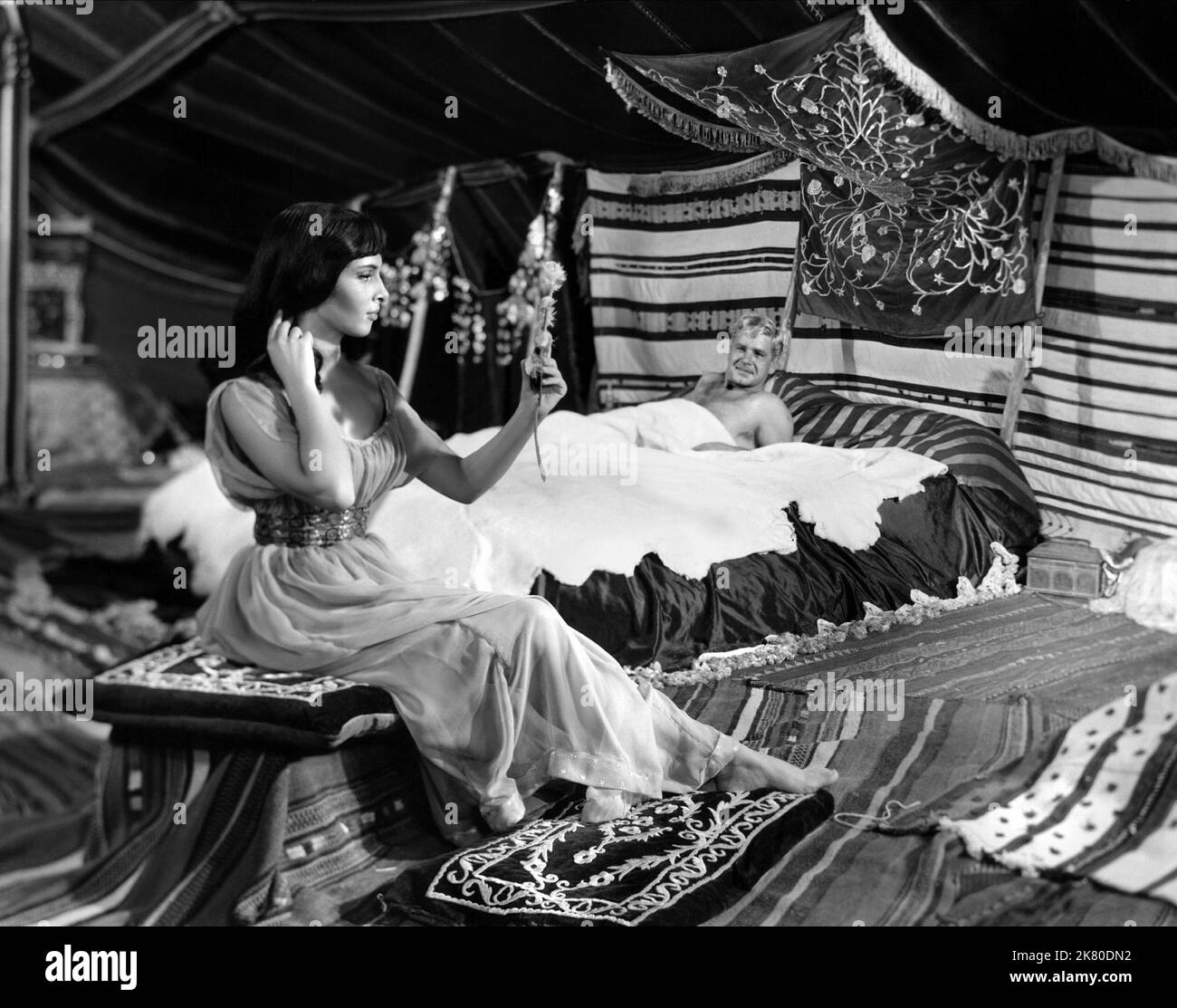 Anna-Maria Sandri & Anthony Steel Film: The Black Tent (1956 ...