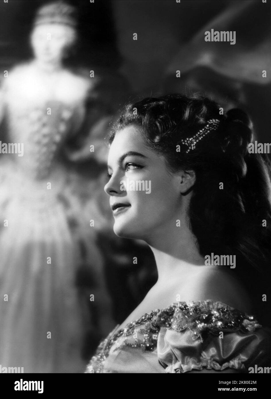 Romy schneider sissi 1955 hi-res stock photography and images - Alamy