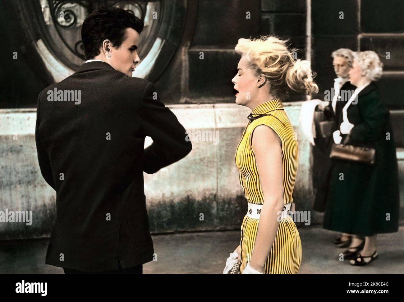 Movie love from paris monpti hi-res stock photography and images - Alamy
