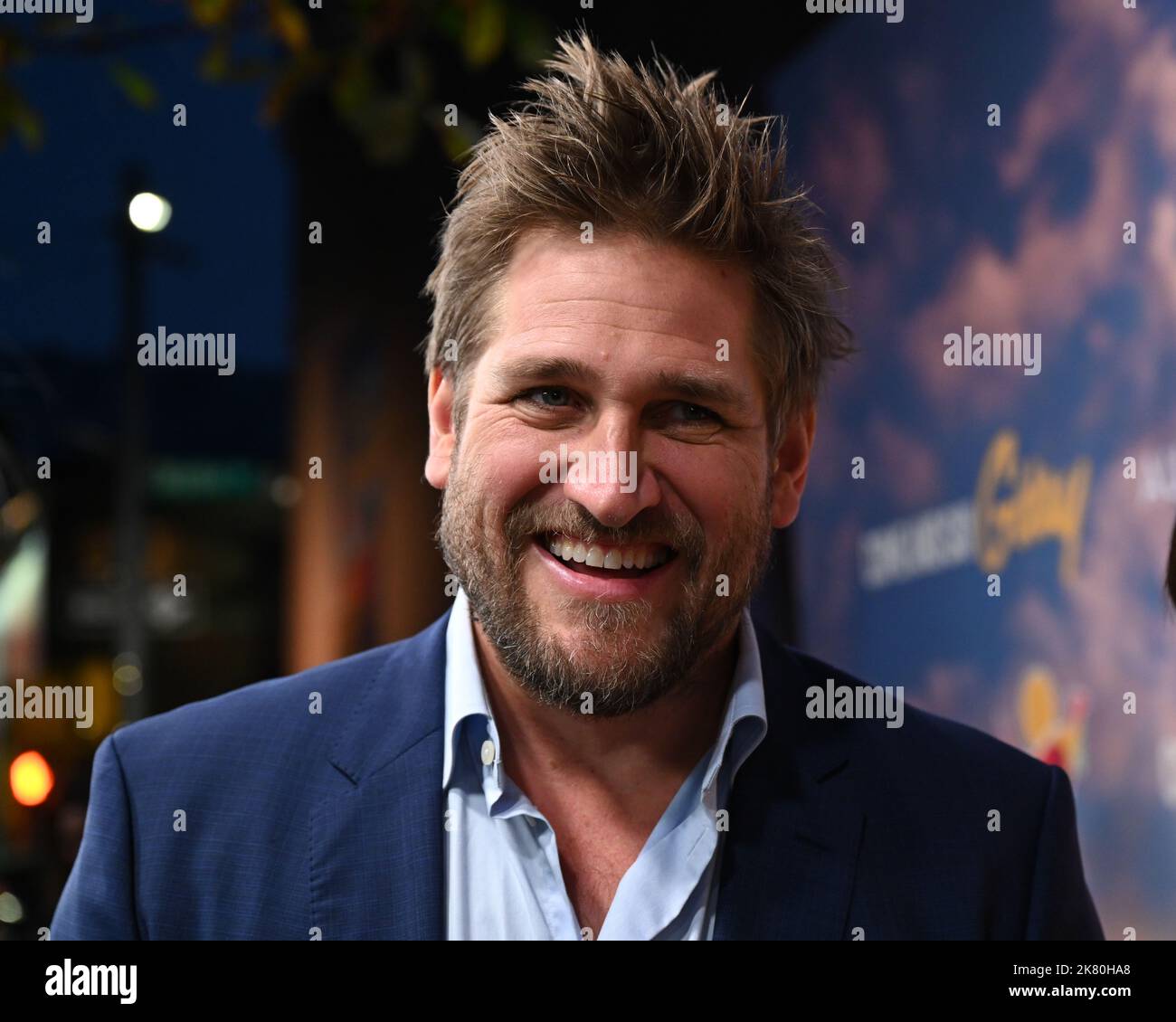 Curtis stone red carpet hi-res stock photography and images - Alamy