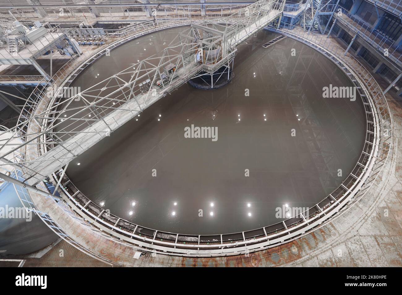 Product overflow hi-res stock photography and images - Alamy