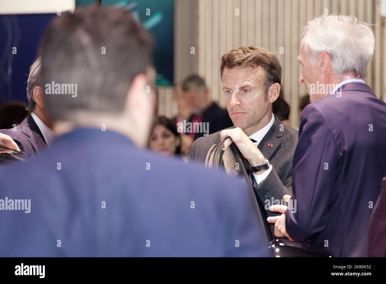 Paris, France. 17th Oct, 2022. French President Emmanuel Macron attends ...