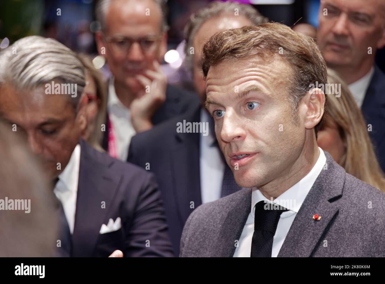 Paris, France. 17th Oct, 2022. French President Emmanuel Macron attends ...
