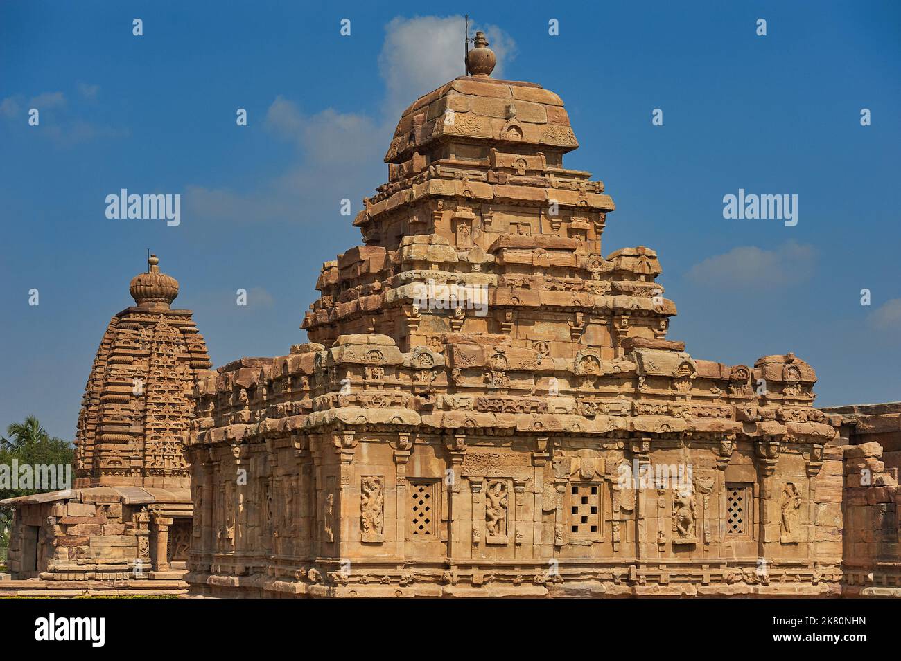 Nagara and vimana style temples hi-res stock photography and images - Alamy