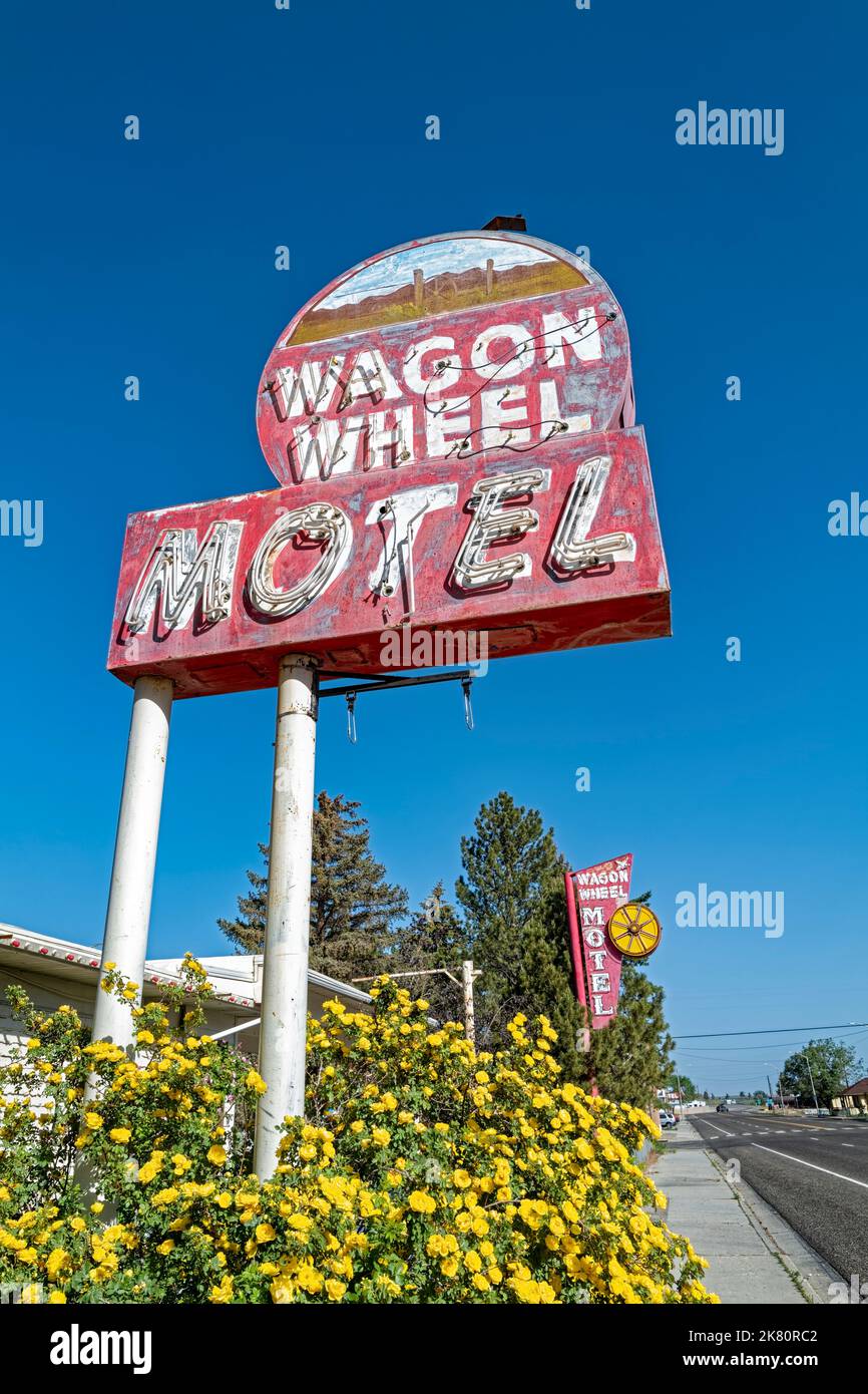 Signs along the sidewalk for the Wagon Wheel Motel in Wells, Nevada ...