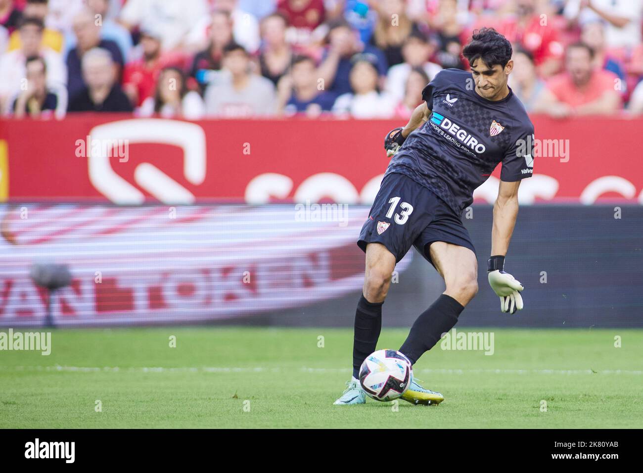 Bono football hi-res stock photography and images - Alamy