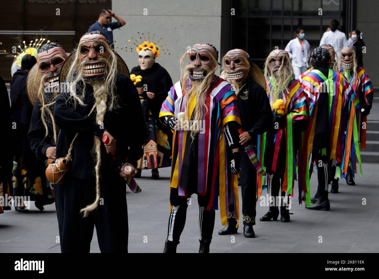 Homage to death hi-res stock photography and images - Alamy