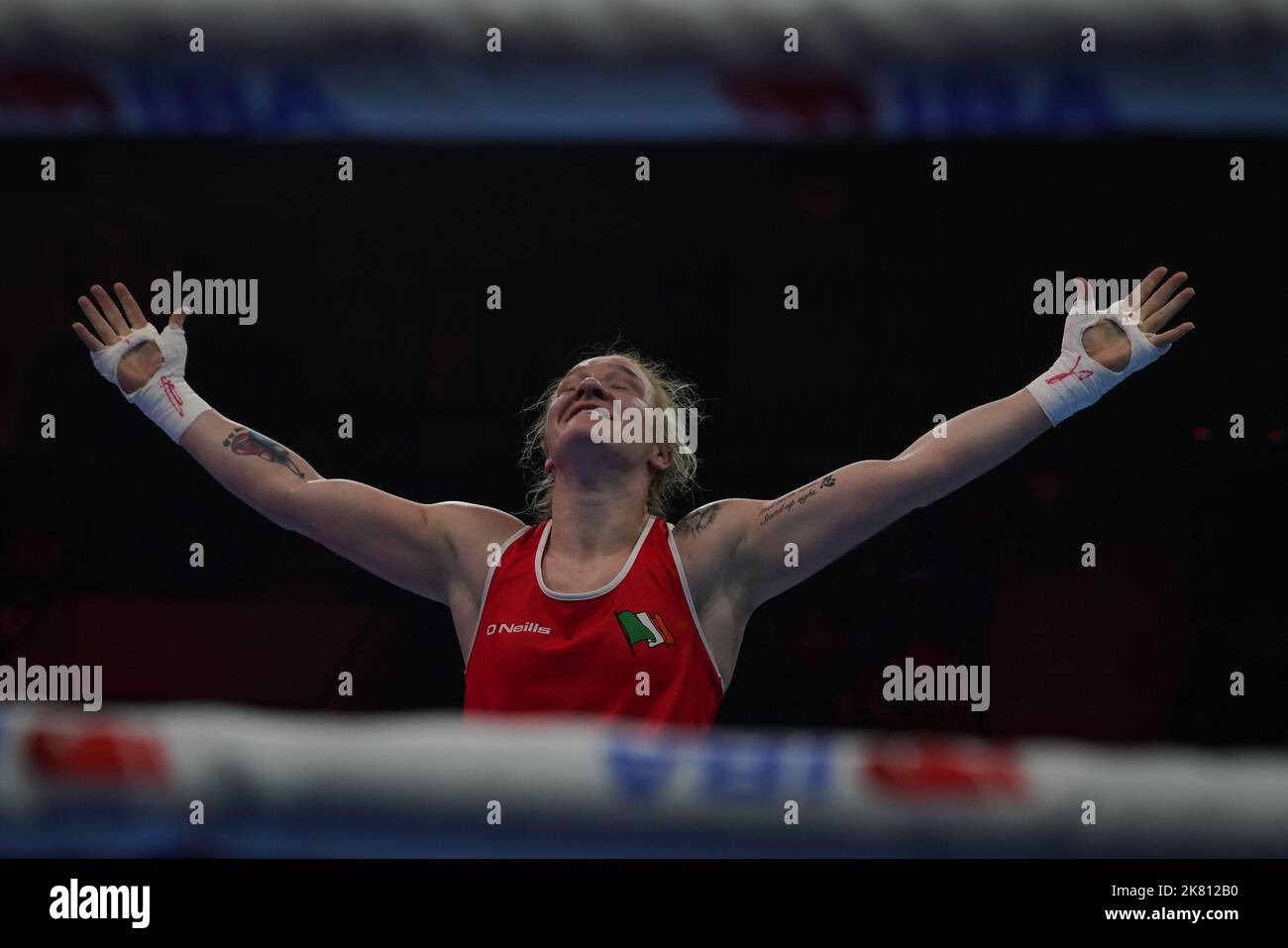 ISTANBUL, TURKEY - MAY 19, 2022: Broadhurst Amy Sara (Red) and Khelif ...