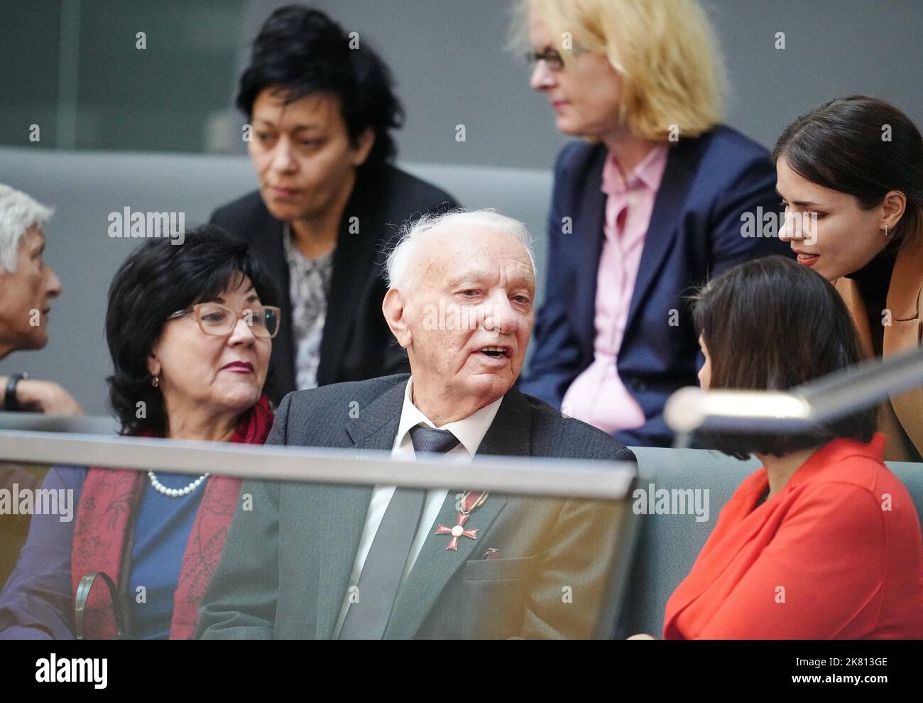 Berlin, Germany. 20th Oct, 2022. Holocaust survivor Roman Schwarzman ...