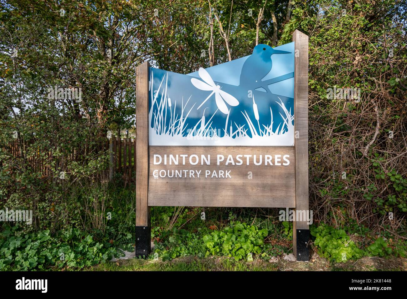 Dinton Pastures Country Park, a visitor attraction near Wokingham ...