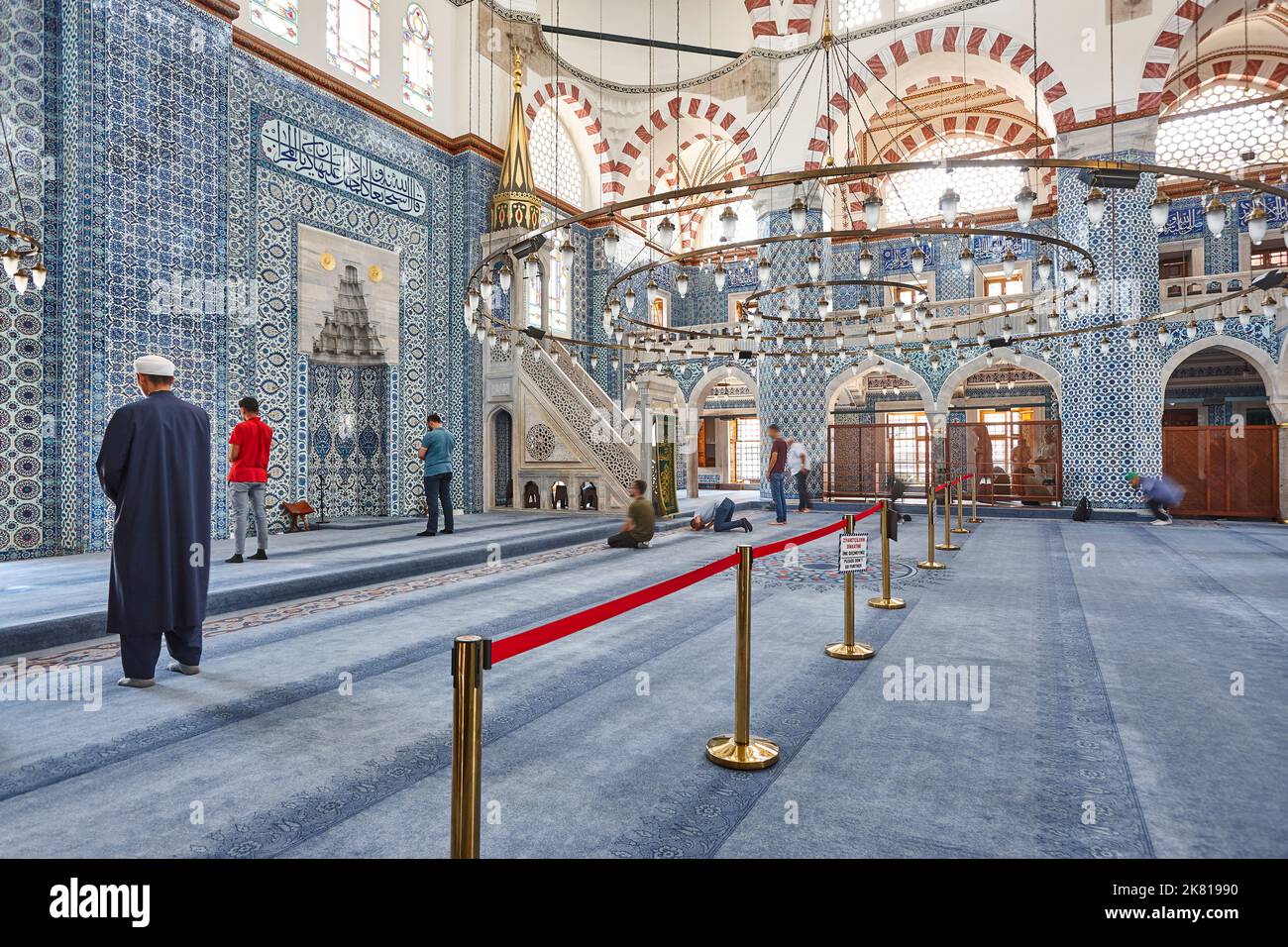 Rustem pasha mosque interior. Iznik tiles. Islamic Istanbul, Turkey ...