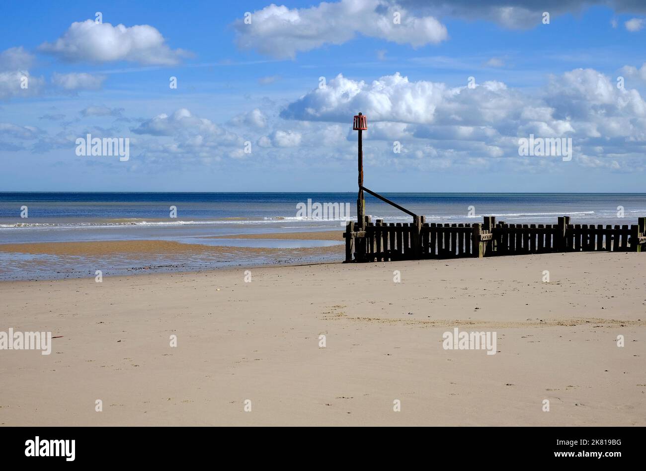 Mundesley beach norfolk hi-res stock photography and images - Alamy