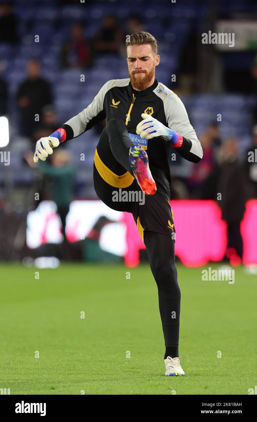 London ENGLAND - October 18:Wolverhampton Wanderers' Jose Sa during the ...