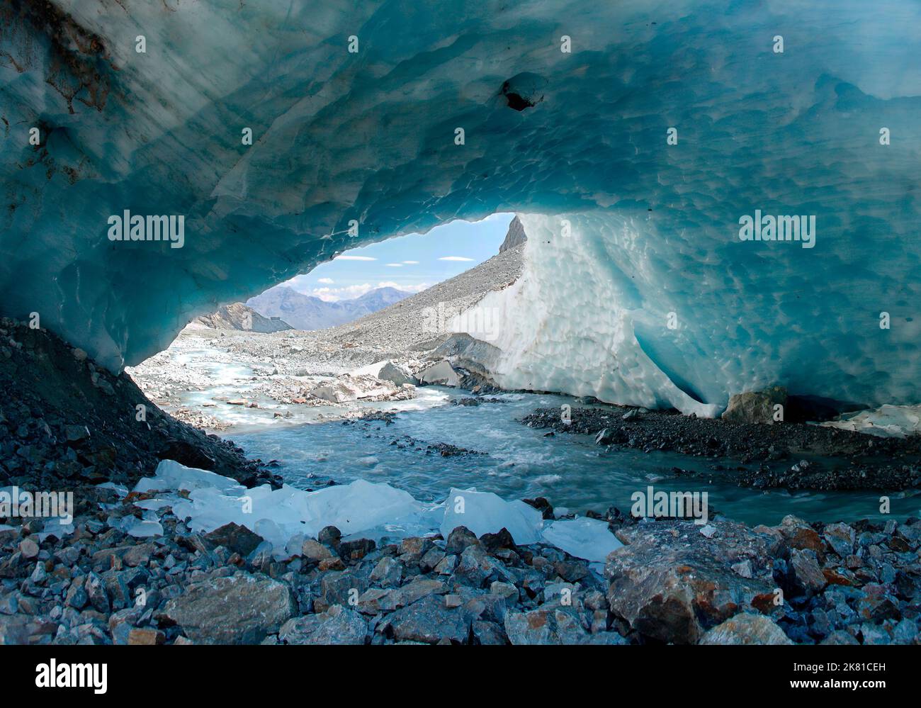 Sele glacier hi-res stock photography and images - Alamy