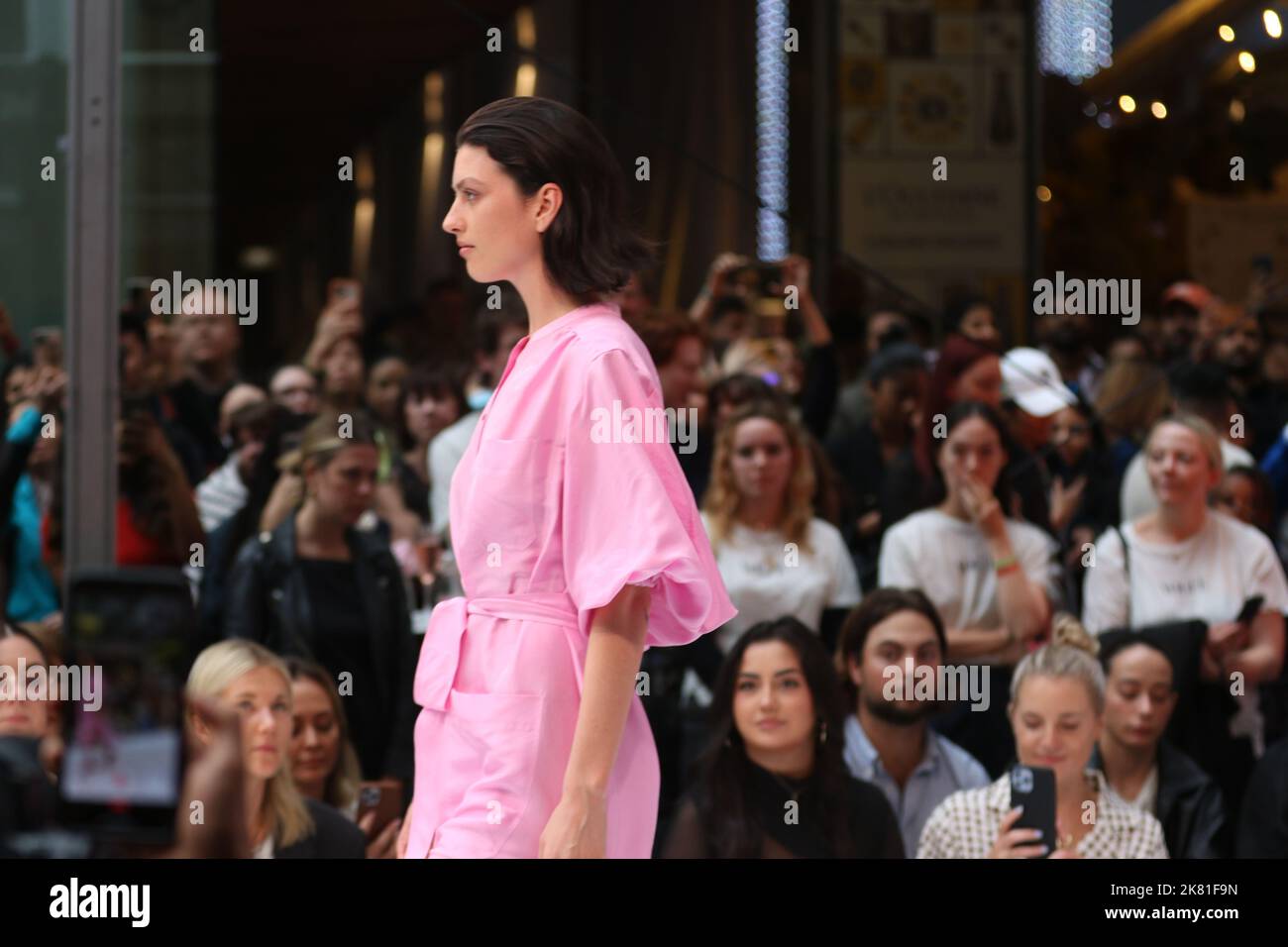 Sydney, Australia. 20th October 2022. Vogue Fashion’s Night Out in Pitt ...