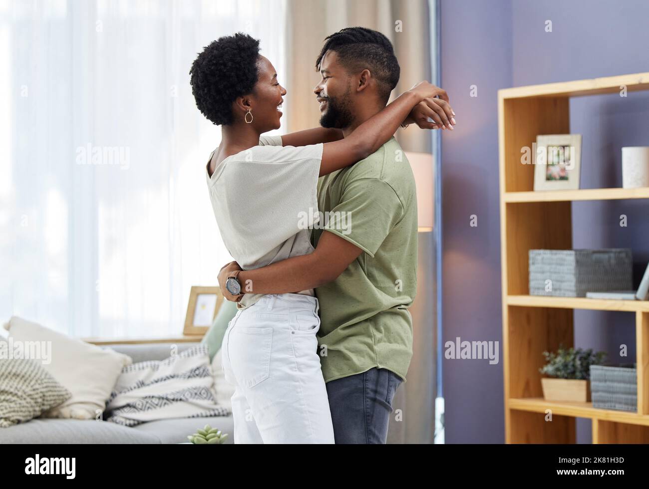 Young male dancing hi-res stock photography and images - Alamy