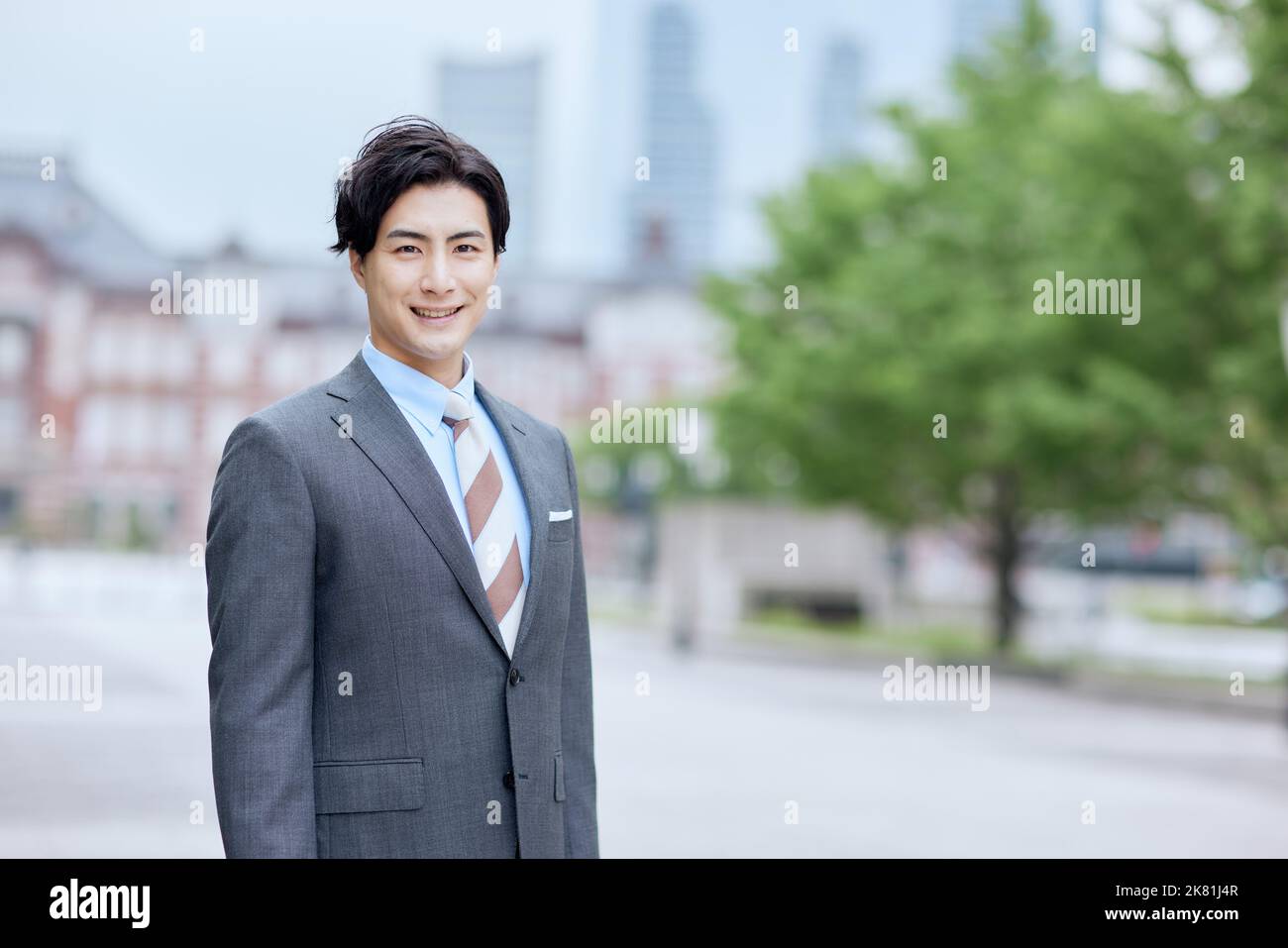 Japanese businessman portrait Stock Photo - Alamy