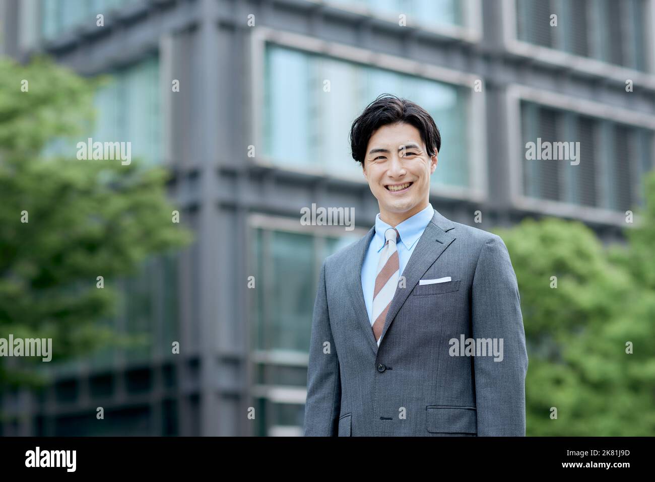 Japanese businessman portrait Stock Photo - Alamy