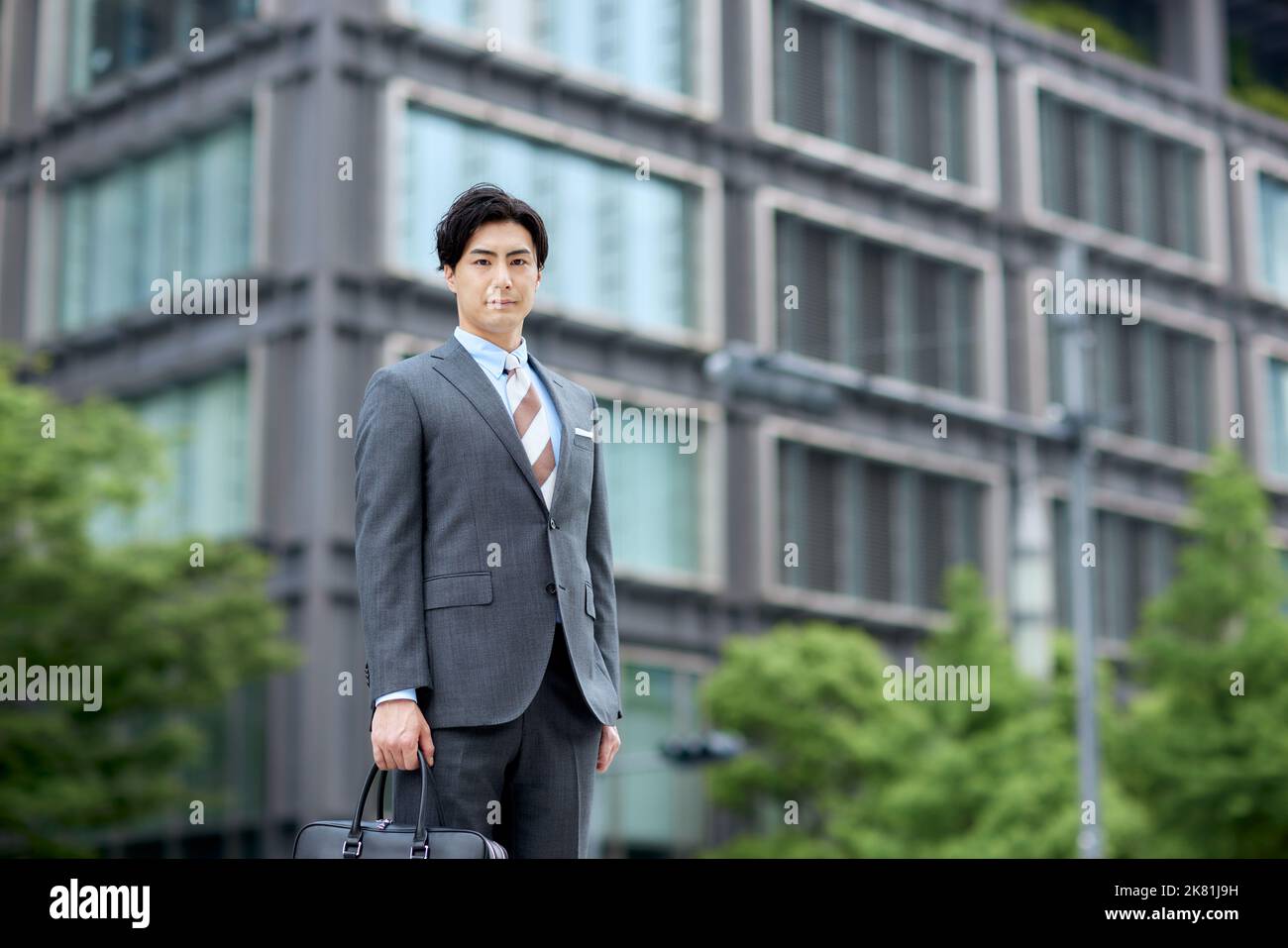 Japanese businessman portrait Stock Photo - Alamy