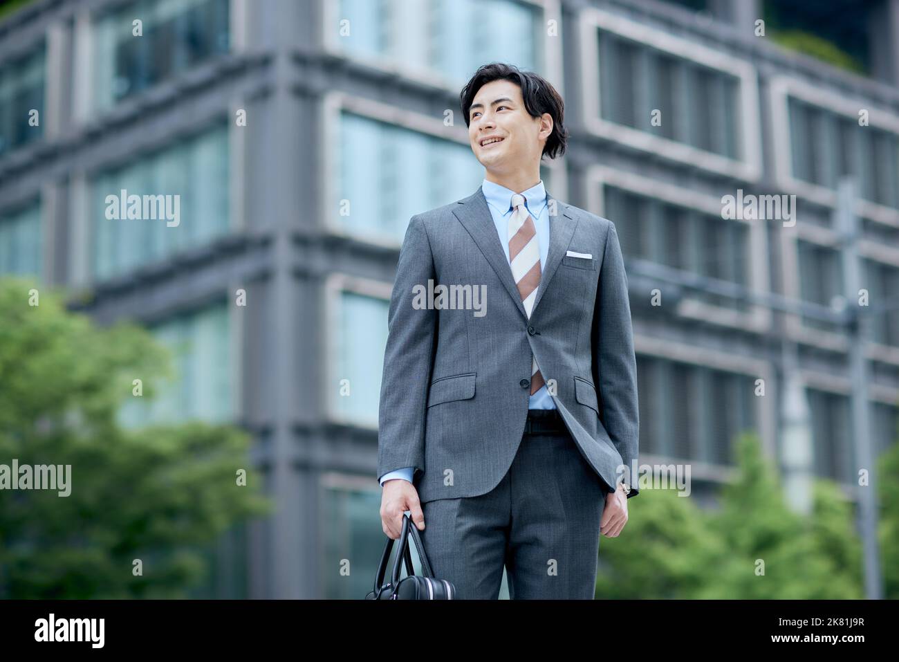 Japanese businessman portrait Stock Photo - Alamy