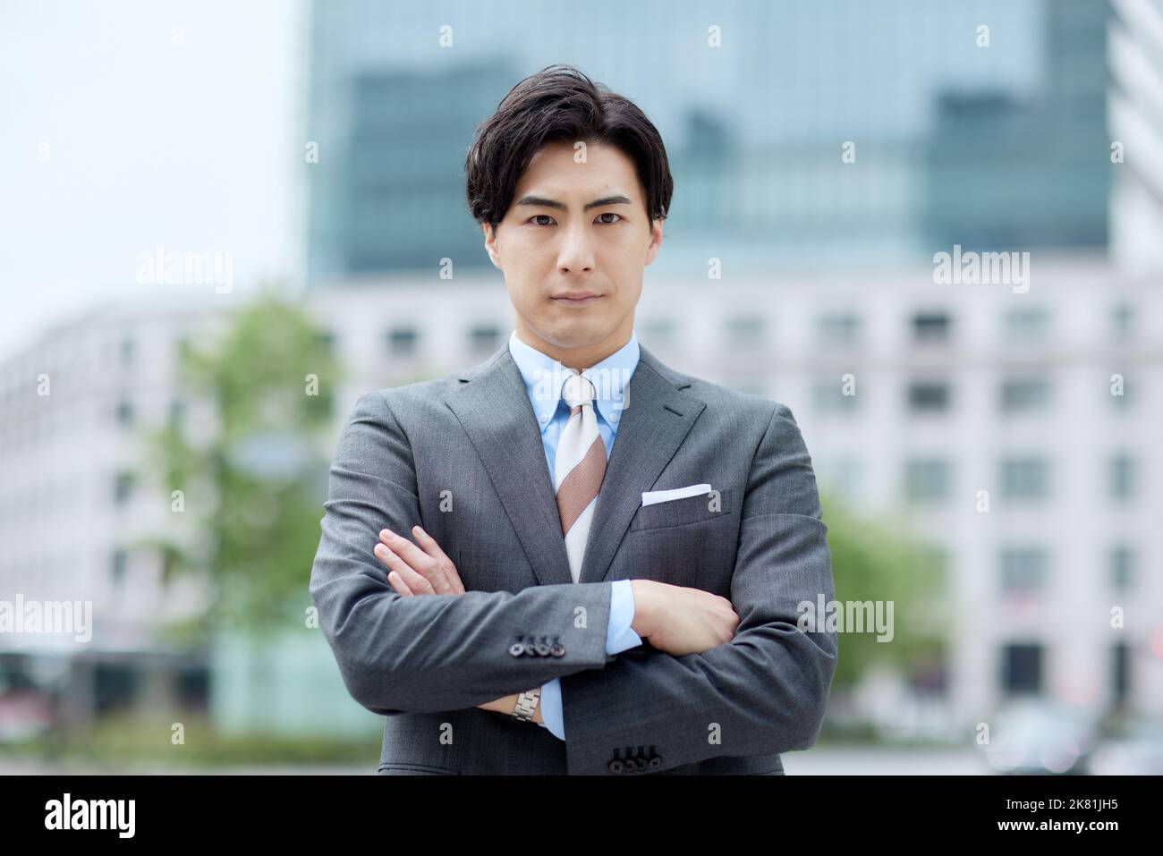 Japanese businessman portrait Stock Photo - Alamy