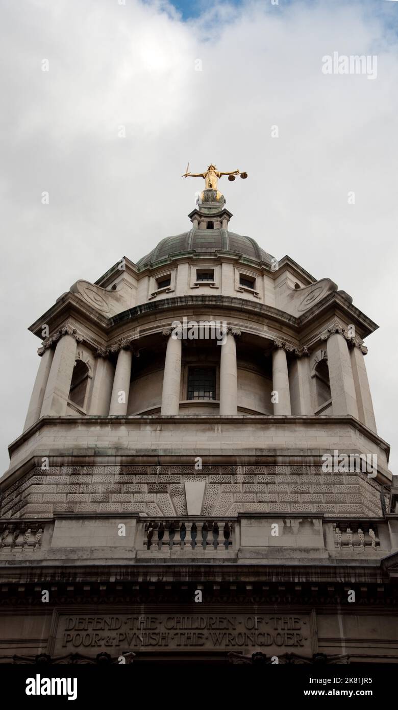 The Central Criminal Court in England, commonly known as the Old Bailey ...