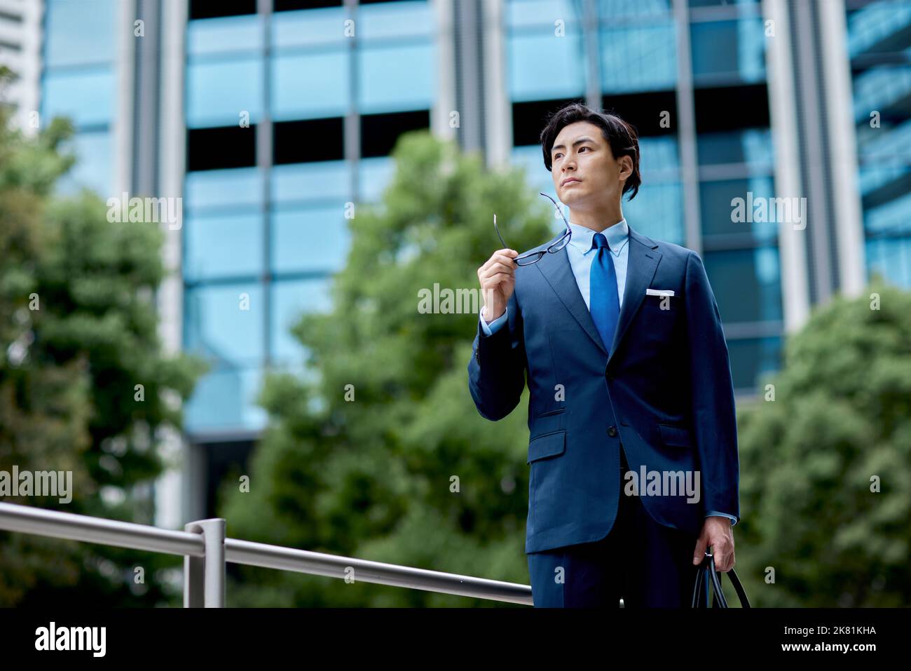Japanese businessman portrait Stock Photo - Alamy
