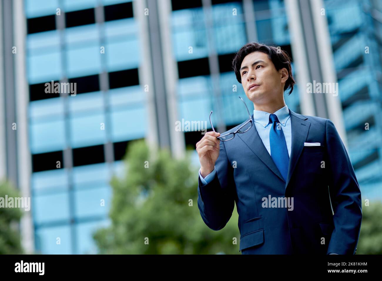 Japanese businessman portrait Stock Photo - Alamy