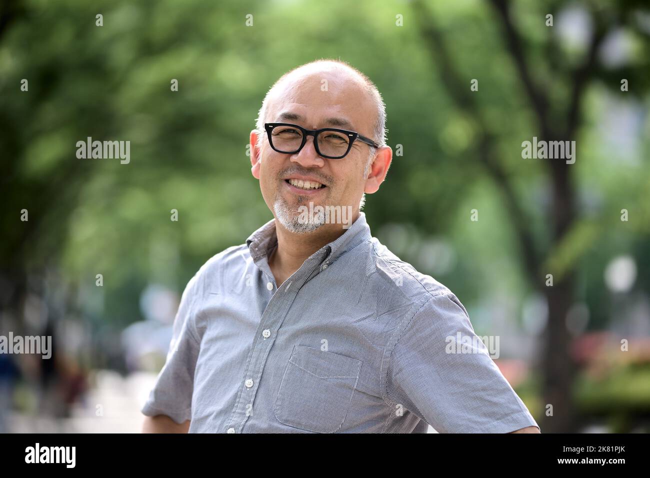 Japanese man portrait Stock Photo - Alamy