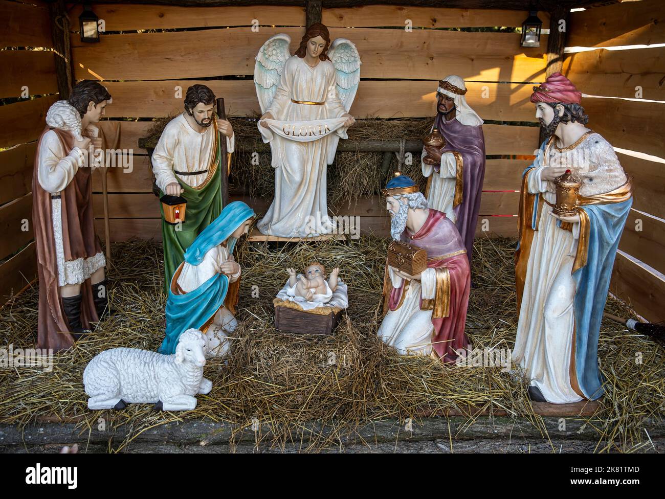 Mary and joseph travel to bethlehem hi-res stock photography and images ...