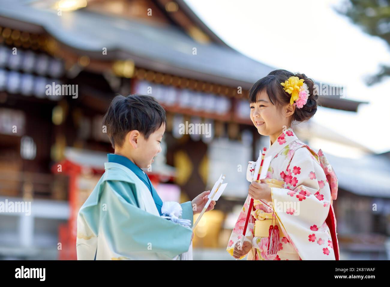 Japanese boy wearing traditional clothes hi-res stock photography and ...